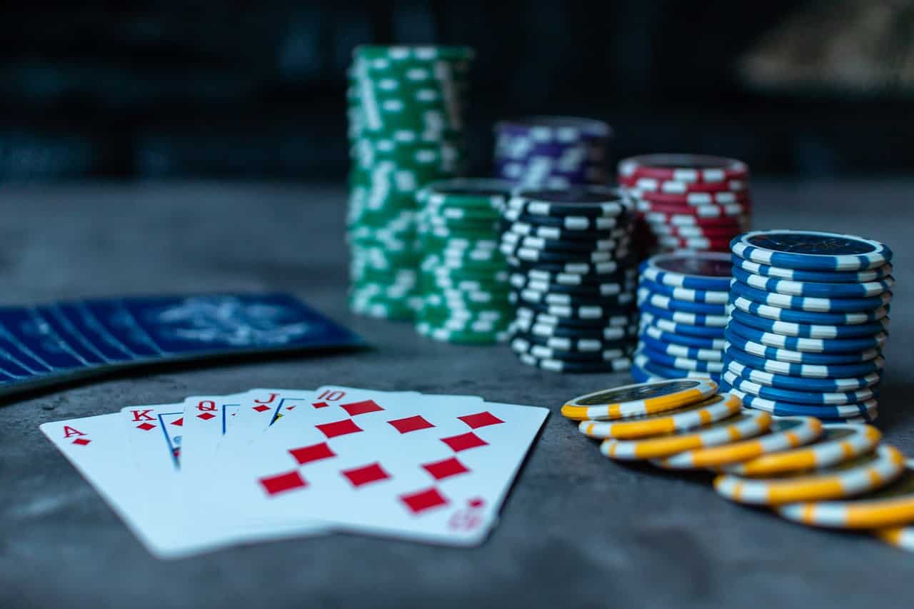 Qui a Inventé le Poker ? (quelle est son histoire) - Poker et Cartes